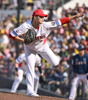 149km KK 만루 삭제 포효, 적장도 감탄...."그날로 잊는다" 멘탈도 강화, 언터처블 필승맨으로 돌아오나 - OSEN