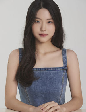 황지아, 총명한 여고생 된다..‘퍼스트 러브’ 출연 - OSEN