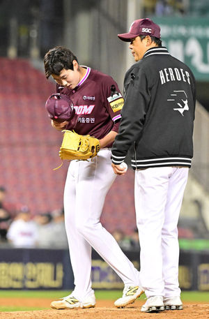 'KBO 최초' 고졸 신인 4명 선발 라인업, 하지만 1군의 벽은 높았다…미래를 위한 성장통 - OSEN