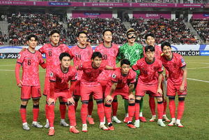 [공식발표]오만-요르단과 비겼지만.. 한국, 2025년 첫 FIFA랭킹 23위로 시작 - OSEN