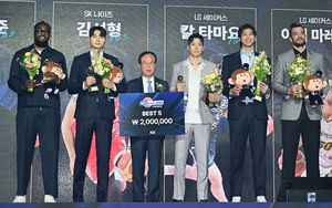 [사진]워니-안영준-김선형-타마요-마레이,'영광의 베스트5' - OSEN