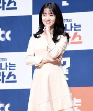 "유재석 롤모델" 강지영, 美회계사 패스 →JTBC개국공신→아나 '프리' 로 (Oh!쎈 이슈) - OSEN