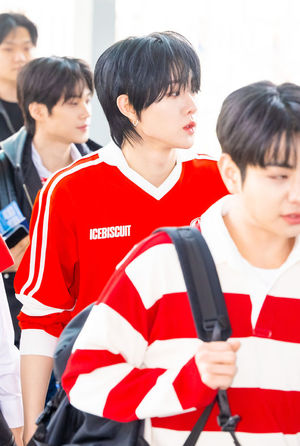 [사진]이븐 지윤서,'완벽한 옆모습' - OSEN