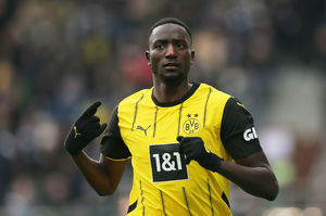 '1128억' 바이아웃 폭탄 나오나.. 'UCL 13골' 공격수, EPL 빅 클럽 이적 관심 - OSEN