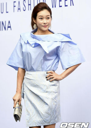 [단독] '80억 CEO' 현영, 때아닌 명품 사은품 판매 논란.."법적 문제NO" 적극 해명 - OSEN