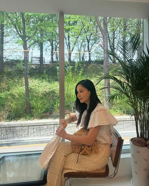 고소영, 구멍 뻥뻥 뚫린 바지도 소화…"164억家 사모님의 일상" - OSEN