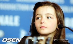 '아역배우' 출신 24세 여배우 사망, "임신 중 숲에서 숨진 채 발견" [Oh!llywood] - OSEN