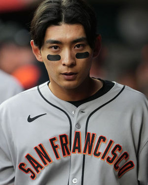 "이정후한테 이런 공 던지면…SF 팬들한테 혼난다" 160km 무릎 근처 위협구에 중계진도 경고 - OSEN