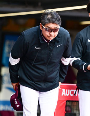 [사진]홍원기 감독,'반갑습니다 SSG' - OSEN