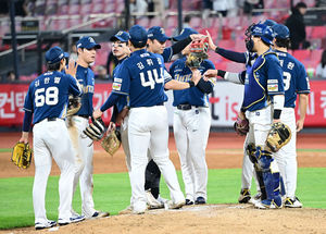 [사진]파죽의 5연승 달리는 NC - OSEN