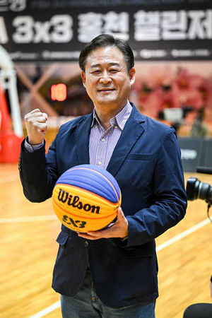 신영재 홍천군수 “3x3농구 덕분에 홍천 브랜드가치 높아졌다” - OSEN