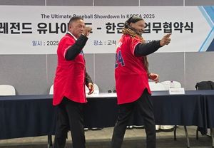 고척돔 방문한 ML 555홈런 강타자 “김병현은 엄청난 투수, 한국에서 포스트 오타니 나올 수 있다” - OSEN