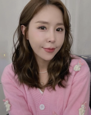 '-11kg감량' 후 쌍꺼풀 재수술까지..신지, 미모갱신ing - OSEN