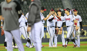 [사진]파죽의 6연승 달리는 LG - OSEN