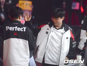 [LCK] KT 4연승 고공행진, 브리온 꺾고 승률 5할 복귀…브리온 3연패 ‘수렁’ - OSEN