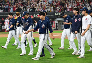 [사진]두산 베어스,'KIA 상대 DH1-2차전 연패' - OSEN