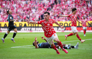 이재성이 만든 동점골! 마인츠, 레버쿠젠과 무승부로 다음 시즌 UECL 진출 성공 - OSEN