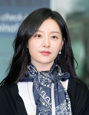 [사진]김지원,'빛나는 미모' - OSEN