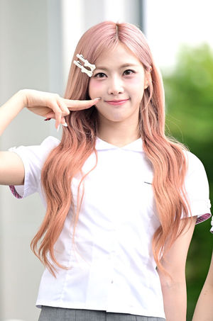 [사진]트리플에스 니엔, '귀여운 미소' - OSEN