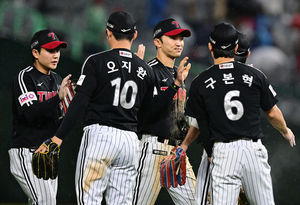 [사진]LG 트윈스,'염경엽 감독 600승 달성' - OSEN