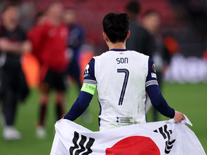 SON 떠나는 뒷모습 보나... 英 매체 "UEL 우승 한 손흥민, 레전드 됐으니 떠나도 된다. 여름이 적기" 충격 주장 - OSEN