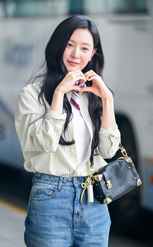 [사진]김지원, '사랑스러움 가득' - OSEN