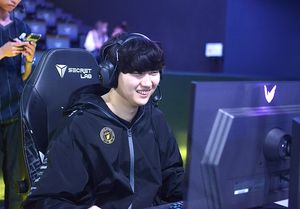 [LCK] 피어엑스, 손발 안맞는 DNF 제물 삼아 5연패 탈출 - OSEN