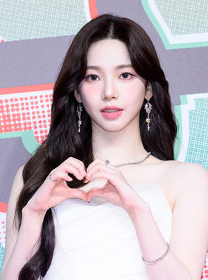 카리나, 팬들도 뿔났다 "이준석 SNS 2차 가해" 항의 성명 [Oh!쎈 이슈] - OSEN