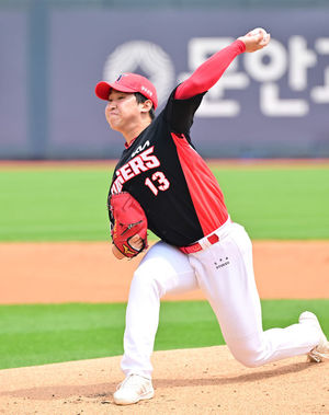 [사진]KIA 선발 윤영철,'시즌 첫승 향해' - OSEN