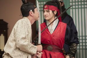 '송민호 열애설 부인' 박주현 "시원하게 욕 한번 해보고 싶다" (SNL7) - OSEN