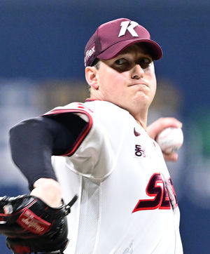 [사진]로젠버그, '키움 10연패 끊는다' - OSEN