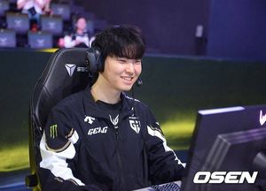 [LCK] 젠지, 브리온 꺾고 역대 두 번째 정규시즌 18연승 ‘금자탑’ - OSEN