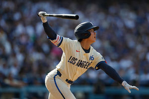 김혜성, 데뷔 첫 4안타+시즌 2호 홈런 대폭발…LAD, 18-2 대승→2연승 질주 [LAD 리뷰] - OSEN