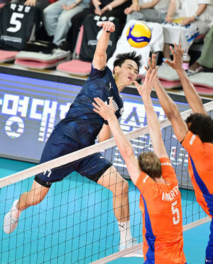 [사진]임동혁,'혼신의 힘을 다해' - OSEN