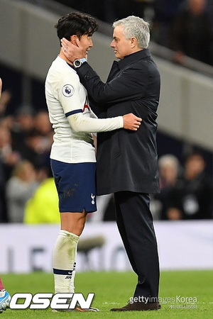 "SON 우승, 매우 특별한 감정" 무리뉴의 손흥민 사랑, 진짜다! 페네르바체로 품을 각오... "연봉 190억 준비" - OSEN