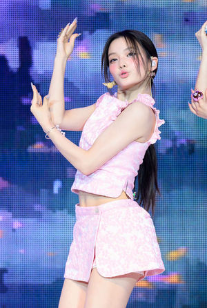 [사진]아일릿 이로하,'예쁜 무대' - OSEN