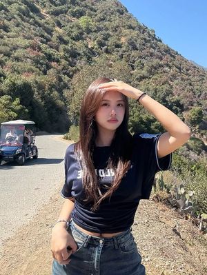 '5남매 父' 이동국, 안 먹어도 배부른 자식 농사 대박…키·미모 DNA 다 가진 첫째 딸 - OSEN