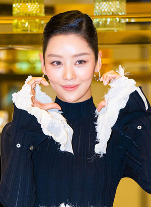 '금수저설' 차주영, 억소리 나는 '타이타닉' 목걸이st 주렁주렁 [Oh!쎈 이슈] - OSEN