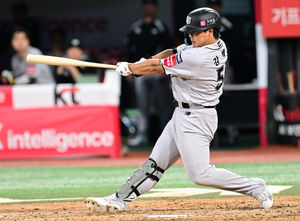 “강백호가 제일 늦다” 100억 FA 꿈꾸는데, 발목 인대 파열, FA 등록일수 문제 없나 - OSEN