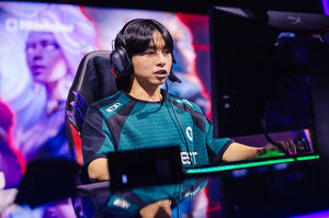 [MSI] '캡스'에 완패 인정한 '쿼드' 송수형, "G2 이겼지만...'캡스'에게 눌려" - OSEN