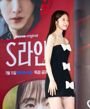 [사진]아린,'S라인 뽐내며' - OSEN