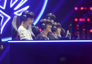[MSI] T1의 반격, 일방적인 공세로 AL에 일격…1-1 원점 - OSEN