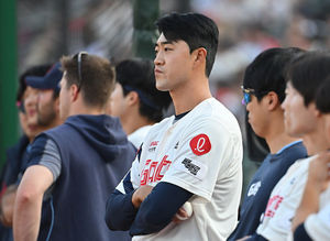 더 이상 아픈 손가락 아니다…'ERA 22.08' 158km 애증의 파이어볼러, 롯데 후반기 히든카드 될 수 있나 - OSEN