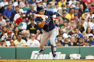 ‘4G 연속 안타→4타수 무안타’ 김하성, ‘10K 완투승’ 영건 만난다…BOS전 8번 유격수 출격 - OSEN