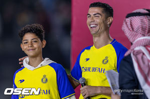 '비교가 무의미하다'…호날두 주니어, 야말>>>>>아버지 평가 "차이 심하죠" - OSEN