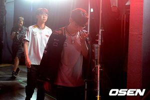 [EWC] '디펜딩 챔프' T1 2연패 꿈 '산산조각', 中 AL에 완패 결승행 '좌절' - OSEN