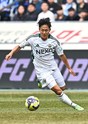 'VAR 왜 안보나' vs '이건 정당한 수비' 아쉬웠던 주심의 'VAR 패싱' [오!쎈 포항] - OSEN