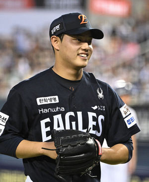 ‘문동주 158km’ 한화 40년 만에 일냈다! 두산 2-1 꺾고 단일시즌 10연승+10연승 달성…노시환 결승포→심우준 쐐기포 쾅 [잠실 리뷰] - OSEN