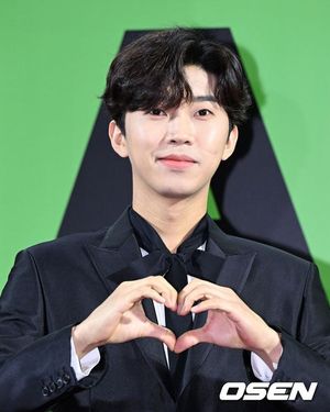 임영웅 겹경사..새 예능 '섬마을 영웅' 확정+97번째 천만뷰 영상 등극 [Oh!쎈 이슈] - OSEN