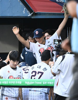 [사진]최민석, '박준순까지 홈런이라니!' - OSEN